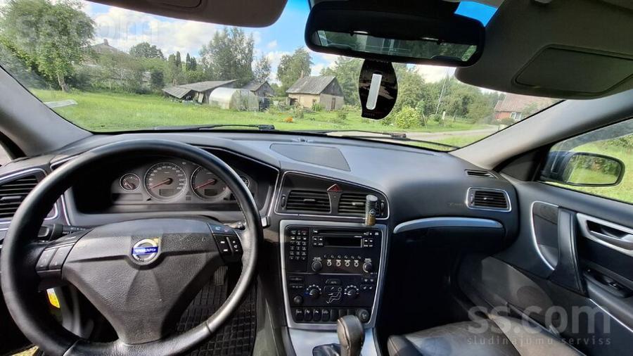 Melns Volvo S60 2006 Talsi, ar dzinēja tilpumu 2.40 L un nobraukumu 436 tūkst. km par 1500 €, foto 13 vietnē AUTOMOTO.COM.LV