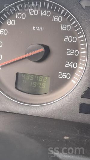 Melns Volvo S60 2006 Talsi, ar dzinēja tilpumu 2.40 L un nobraukumu 436 tūkst. km par 1500 €, foto 14 vietnē AUTOMOTO.COM.LV
