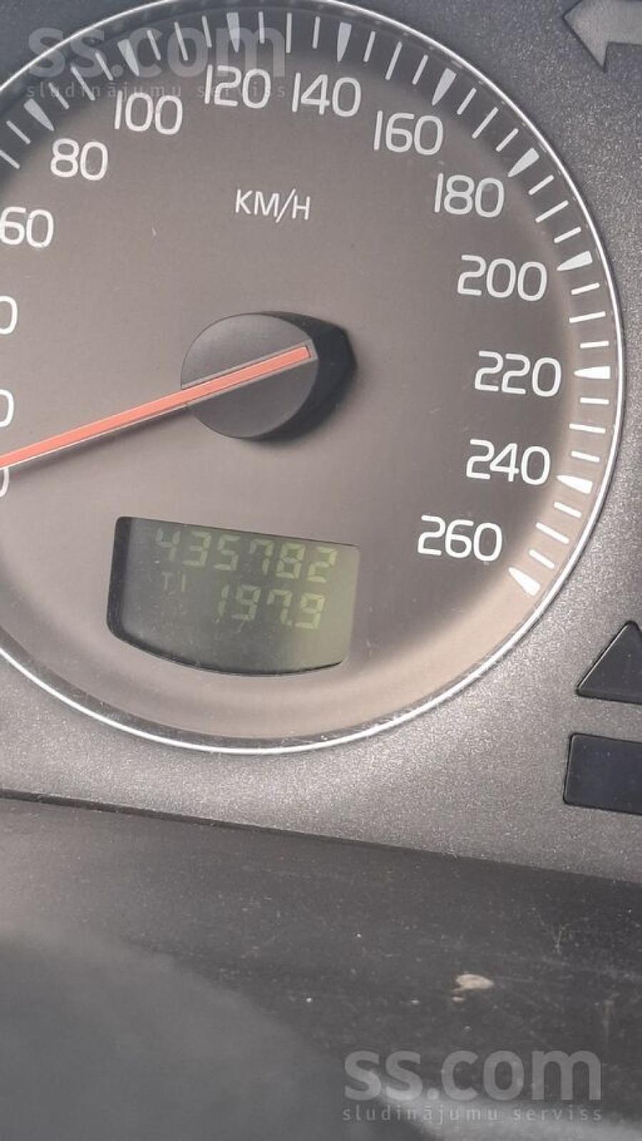 Melns Volvo S60 2006 Talsi, ar dzinēja tilpumu 2.40 L un nobraukumu 436 tūkst. km par 1500 €, foto 14 vietnē AUTOMOTO.COM.LV