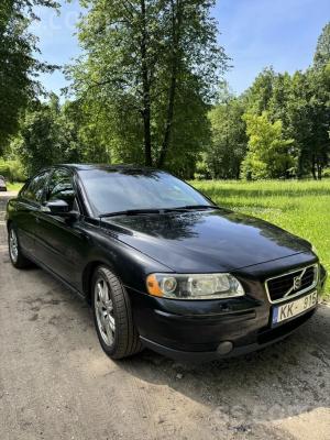 Melns Volvo S60 2007 Rīga, ar dzinēja tilpumu 2.40 L un nobraukumu 271 tūkst. km par 2800 €, foto 2 vietnē AUTOMOTO.COM.LV