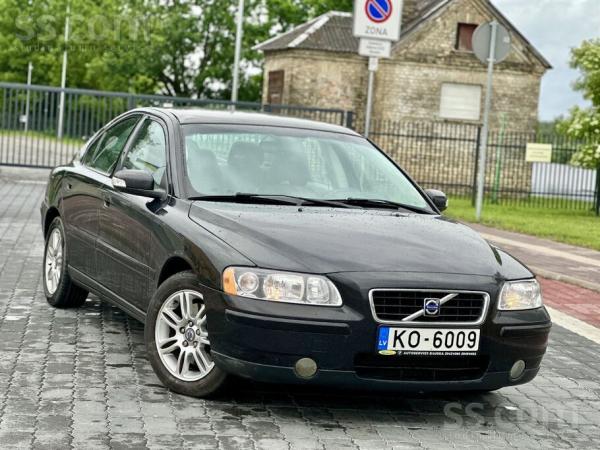 Black Volvo S60 2007 in Jelgava, with an engine capacity of 2.40 L and mileage of 0 thousand km for 2150 €, photo 2 on AUTOMOTO.COM.LV