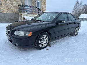 Black Volvo S60 2007 in Rezekne, with an engine capacity of 2.40 L and mileage of 330 thousand km for 2100 €, photo  on AUTOMOTO.COM.LV