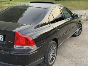 Melns Volvo S60 2007 Jelgava, ar dzinēja tilpumu 2.40 L un nobraukumu 338 tūkst. km par 3550 €, foto 8 vietnē AUTOMOTO.COM.LV
