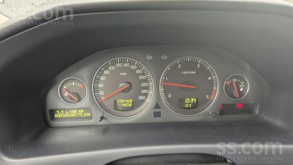 Black Volvo S60 2007 in Rezekne, with an engine capacity of 2.40 L and mileage of 370 thousand km for 2500 €, photo 8 on AUTOMOTO.COM.LV
