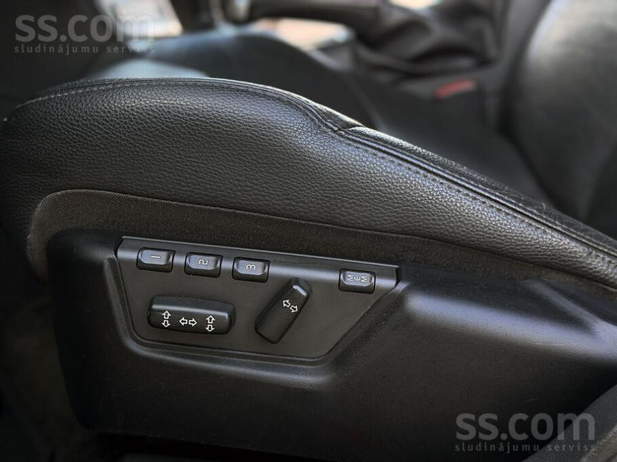 Melns Volvo S60 2007 Rīga, ar dzinēja tilpumu 2.40 L un nobraukumu 343 tūkst. km par 2750 €, foto 13 vietnē AUTOMOTO.COM.LV