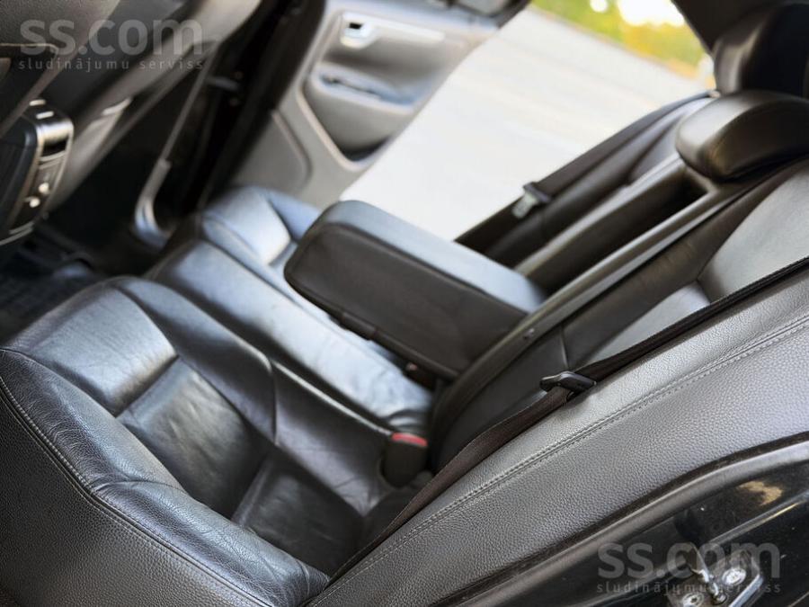 Melns Volvo S60 2007 Rīga, ar dzinēja tilpumu 2.40 L un nobraukumu 343 tūkst. km par 2750 €, foto 14 vietnē AUTOMOTO.COM.LV