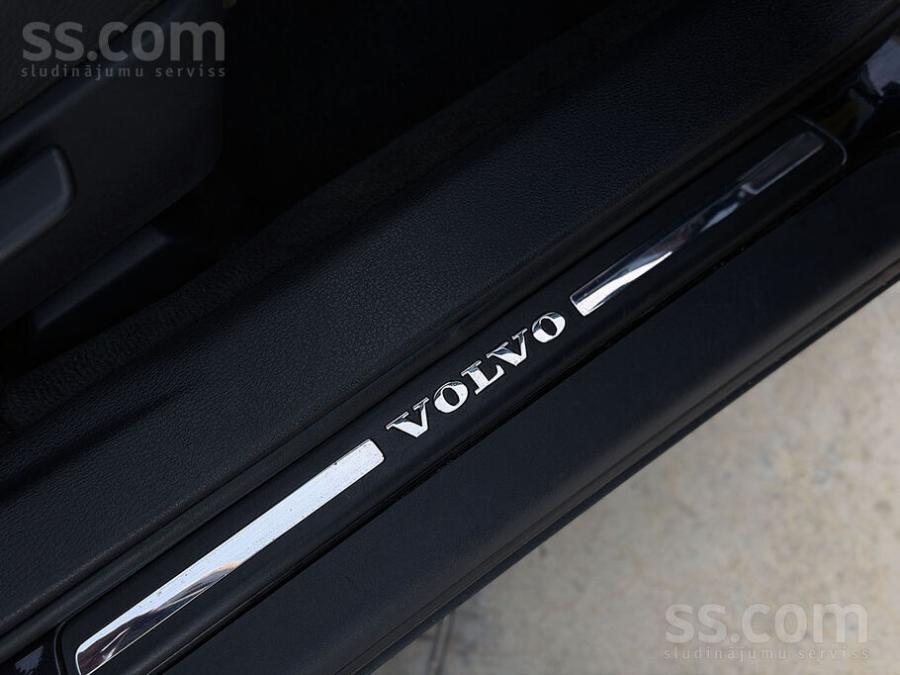 Melns Volvo S60 2007 Rīga, ar dzinēja tilpumu 2.40 L un nobraukumu 343 tūkst. km par 2750 €, foto 22 vietnē AUTOMOTO.COM.LV