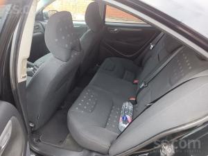 Melns Volvo S60 2007 Daugavpils, ar dzinēja tilpumu 2.40 L un nobraukumu 335 tūkst. km par 2500 €, foto 12 vietnē AUTOMOTO.COM.LV