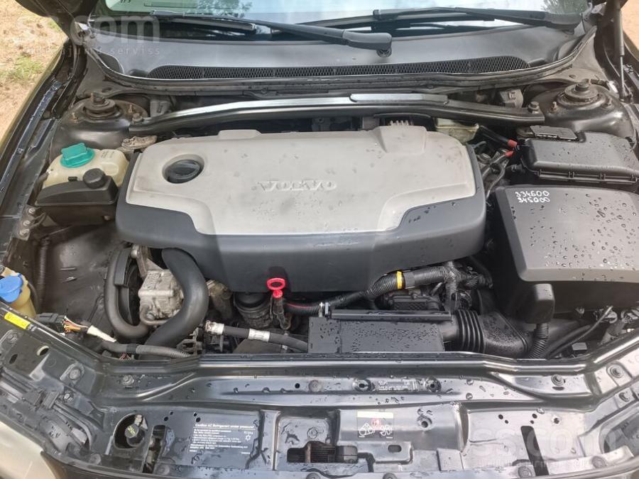 Melns Volvo S60 2007 Daugavpils, ar dzinēja tilpumu 2.40 L un nobraukumu 335 tūkst. km par 2700 €, foto 9 vietnē AUTOMOTO.COM.LV