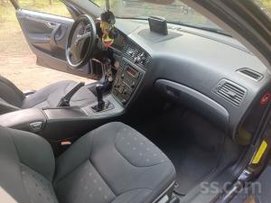 Melns Volvo S60 2007 Daugavpils, ar dzinēja tilpumu 2.40 L un nobraukumu 335 tūkst. km par 2700 €, foto 15 vietnē AUTOMOTO.COM.LV