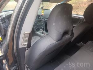Melns Volvo S60 2007 Daugavpils, ar dzinēja tilpumu 2.40 L un nobraukumu 335 tūkst. km par 2700 €, foto 16 vietnē AUTOMOTO.COM.LV