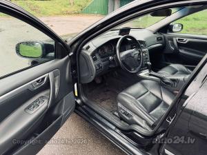 Black Volvo S60 2008 in Tallinn, with an engine capacity of 2.40 L and mileage of 333 thousand km for 3500 €, photo 9 on AUTOMOTO.COM.LV