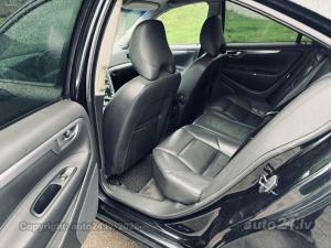 Black Volvo S60 2008 in Tallinn, with an engine capacity of 2.40 L and mileage of 333 thousand km for 3500 €, photo 10 on AUTOMOTO.COM.LV