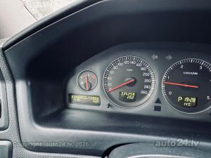Black Volvo S60 2008 in Tallinn, with an engine capacity of 2.40 L and mileage of 333 thousand km for 3500 €, photo 14 on AUTOMOTO.COM.LV