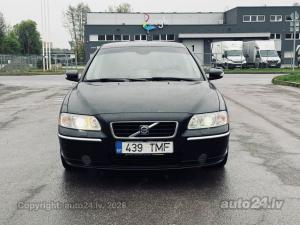 Black Volvo S60 2008 in Tallinn, with an engine capacity of 2.40 L and mileage of 333 thousand km for 3500 €, photo 21 on AUTOMOTO.COM.LV