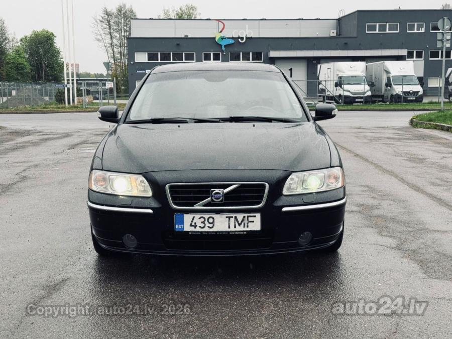 Black Volvo S60 2008 in Tallinn, with an engine capacity of 2.40 L and mileage of 333 thousand km for 3500 €, photo 21 on AUTOMOTO.COM.LV