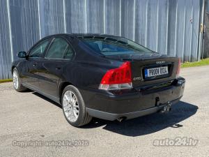 Melns Volvo S60 2008 Paide, ar dzinēja tilpumu 2.40 L un nobraukumu 306 tūkst. km par 4490 €, foto 6 vietnē AUTOMOTO.COM.LV