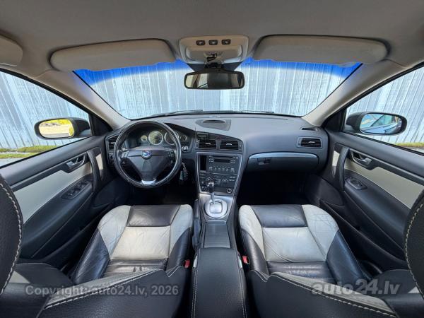 Black Volvo S60 2008 in Paide, with an engine capacity of 2.40 L and mileage of 306 thousand km for 4490 €, photo 9 on AUTOMOTO.COM.LV