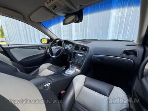 Melns Volvo S60 2008 Paide, ar dzinēja tilpumu 2.40 L un nobraukumu 306 tūkst. km par 4490 €, foto 12 vietnē AUTOMOTO.COM.LV