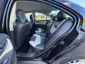 Melns Volvo S60 2008 Paide, ar dzinēja tilpumu 2.40 L un nobraukumu 306 tūkst. km par 4490 €, foto 19 vietnē AUTOMOTO.COM.LV