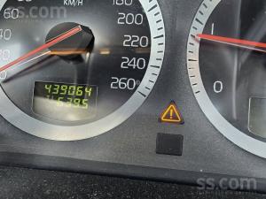 Black Volvo S60 2008 in Riga, with an engine capacity of 2.40 L and mileage of 0 thousand km for 1200 €, photo 7 on AUTOMOTO.COM.LV