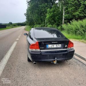 Черный Вольво С60 2008 в Каунас, объемом двигателя 2.40 л и пробегом 322 тыс. км за 1600 €, фото 4 на AUTOMOTO.COM.LV