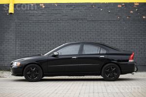 Black Volvo S60 2008 in Tukums, with an engine capacity of 2.40 L and mileage of 0 thousand km for 3800 €, photo 7 on AUTOMOTO.COM.LV