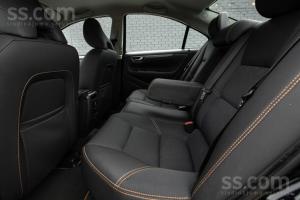 Black Volvo S60 2008 in Tukums, with an engine capacity of 2.40 L and mileage of 0 thousand km for 3800 €, photo 15 on AUTOMOTO.COM.LV