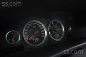 Black Volvo S60 2008 in Tukums, with an engine capacity of 2.40 L and mileage of 0 thousand km for 3800 €, photo 19 on AUTOMOTO.COM.LV