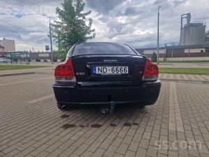 Черный Вольво С60 2008 в Екабпилс, объемом двигателя 2.40 л и пробегом 482 тыс. км за 2800 €, фото 16 на AUTOMOTO.COM.LV