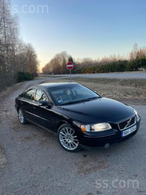 Melns Volvo S60 2008 Rīga, ar dzinēja tilpumu 2.40 L un nobraukumu 471 tūkst. km par 2300 €, foto 6 vietnē AUTOMOTO.COM.LV