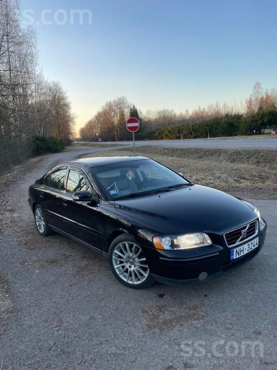 Melns Volvo S60 2008 Rīga, ar dzinēja tilpumu 2.40 L un nobraukumu 471 tūkst. km par 2300 €, foto 6 vietnē AUTOMOTO.COM.LV
