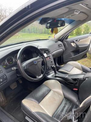 Melns Volvo S60 2008 Rīga, ar dzinēja tilpumu 2.40 L un nobraukumu 471 tūkst. km par 2300 €, foto 8 vietnē AUTOMOTO.COM.LV