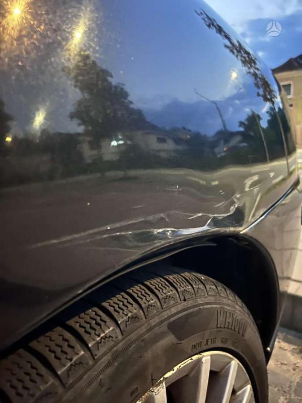 Melns Volvo S60 2008 Viļņa, ar dzinēja tilpumu 2.40 L un nobraukumu 467 tūkst. km par 2000 €, foto 5 vietnē AUTOMOTO.COM.LV