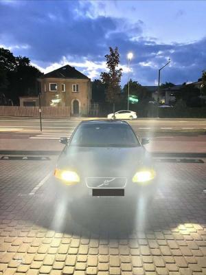 Black Volvo S60 2008 in Vilnius, with an engine capacity of 2.40 L and mileage of 467 thousand km for 2000 €, photo 10 on AUTOMOTO.COM.LV
