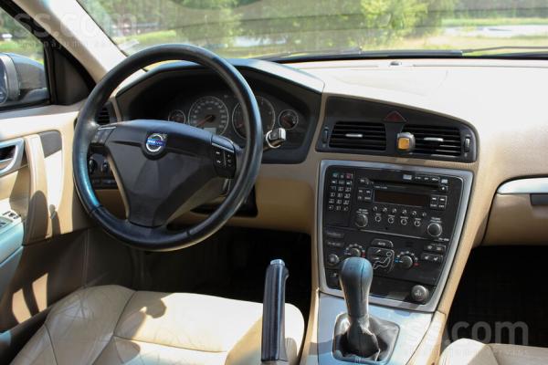 Melns Volvo S60 2008 Rīga, ar dzinēja tilpumu 2.40 L un nobraukumu 322 tūkst. km par 2450 €, foto 5 vietnē AUTOMOTO.COM.LV