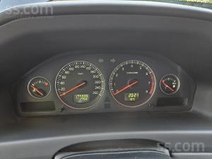 Melns Volvo S60 2008 Rēzekne, ar dzinēja tilpumu 2.40 L un nobraukumu 174 tūkst. km par 3300 €, foto 4 vietnē AUTOMOTO.COM.LV