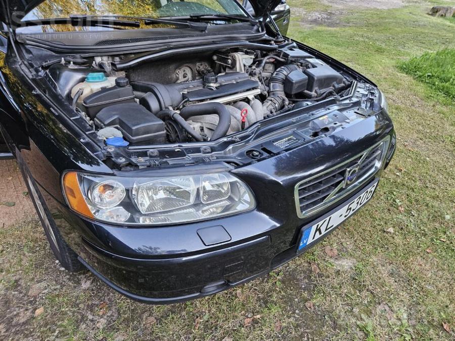 Melns Volvo S60 2008 Rēzekne, ar dzinēja tilpumu 2.40 L un nobraukumu 174 tūkst. km par 3300 €, foto 6 vietnē AUTOMOTO.COM.LV