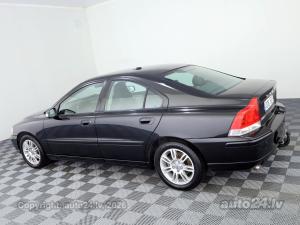 Черный Вольво С60 2008 в Таллин, объемом двигателя 2.40 л и пробегом 322 тыс. км за 1599 €, фото 5 на AUTOMOTO.COM.LV