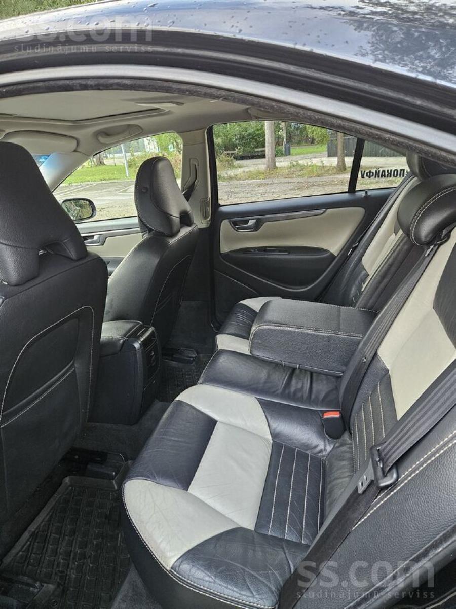 Melns Volvo S60 2008 Rīga, ar dzinēja tilpumu 2.40 L un nobraukumu 307 tūkst. km par 3900 €, foto 11 vietnē AUTOMOTO.COM.LV