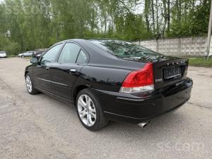 Melns Volvo S60 2009 Rīga, ar dzinēja tilpumu 2.40 L un nobraukumu 259 tūkst. km par 4680 €, foto 3 vietnē AUTOMOTO.COM.LV