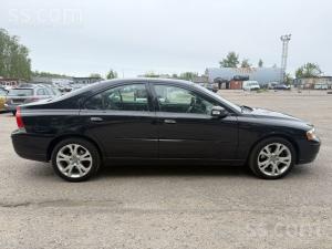 Melns Volvo S60 2009 Rīga, ar dzinēja tilpumu 2.40 L un nobraukumu 259 tūkst. km par 4680 €, foto 8 vietnē AUTOMOTO.COM.LV