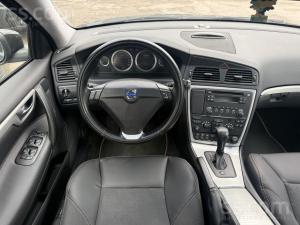 Melns Volvo S60 2009 Rīga, ar dzinēja tilpumu 2.40 L un nobraukumu 259 tūkst. km par 4680 €, foto 11 vietnē AUTOMOTO.COM.LV