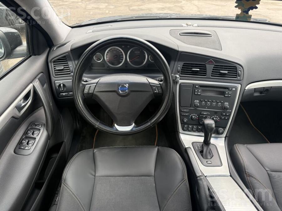 Melns Volvo S60 2009 Rīga, ar dzinēja tilpumu 2.40 L un nobraukumu 259 tūkst. km par 4680 €, foto 11 vietnē AUTOMOTO.COM.LV