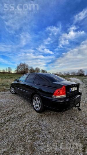 Melns Volvo S60 2009 Rīga, ar dzinēja tilpumu 2.40 L un nobraukumu 312 tūkst. km par 2700 €, foto 9 vietnē AUTOMOTO.COM.LV