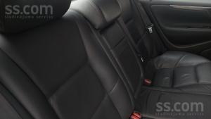 Black Volvo S60 2009 in Riga, with an engine capacity of 2.40 L and mileage of 300 thousand km for 3450 €, photo 9 on AUTOMOTO.COM.LV