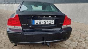 Black Volvo S60 2009 in Riga, with an engine capacity of 2.40 L and mileage of 300 thousand km for 3450 €, photo 15 on AUTOMOTO.COM.LV