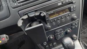 Black Volvo S60 2009 in Riga, with an engine capacity of 2.40 L and mileage of 300 thousand km for 3450 €, photo 17 on AUTOMOTO.COM.LV