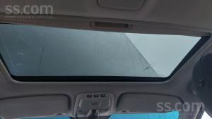 Black Volvo S60 2009 in Riga, with an engine capacity of 2.40 L and mileage of 300 thousand km for 3450 €, photo 20 on AUTOMOTO.COM.LV