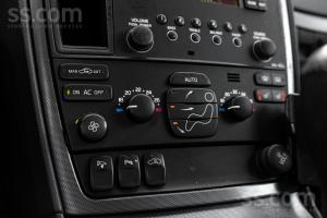 Black Volvo S60 2009 in Riga, with an engine capacity of 2.40 L and mileage of 293 thousand km for 3250 €, photo 16 on AUTOMOTO.COM.LV